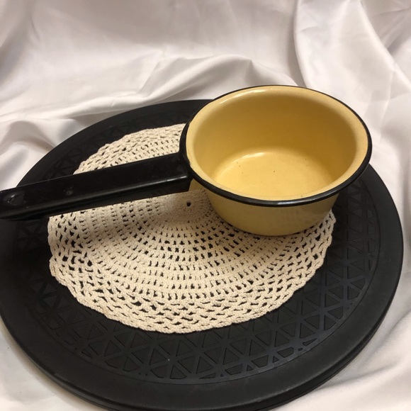 Kitchen | Vintage Enamelware Sauce Pan Water Dipper | Poshmark